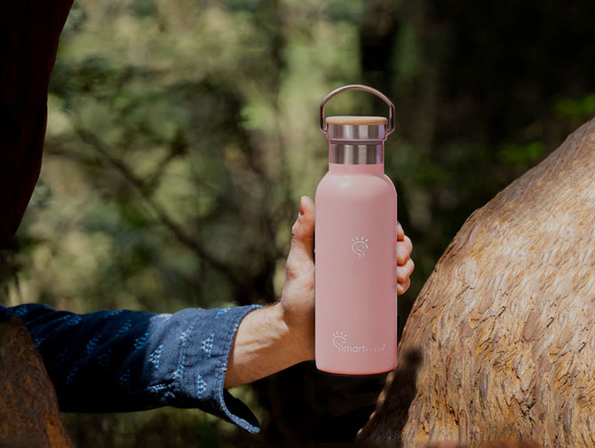 Smart Flask | Reusable & Self-Cleaning Water Bottles with UV-C Tech