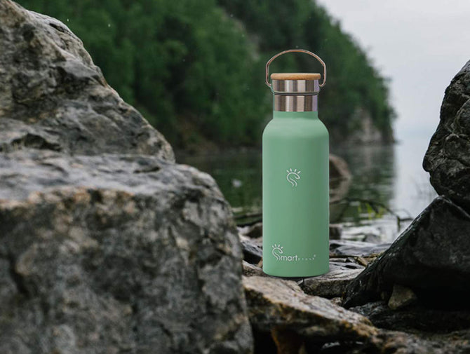 Smart Flask | Reusable & Self-Cleaning Water Bottles with UV-C Tech